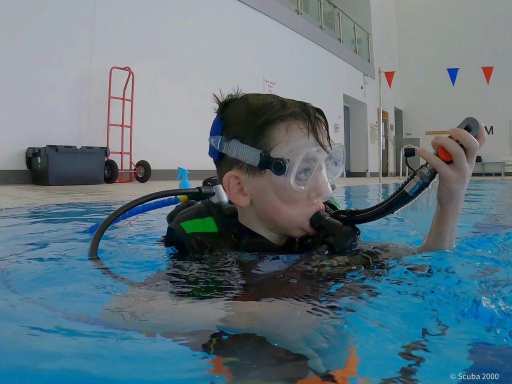 Try scuba diving for children and adults in Leicestershire & Cornwall, UK