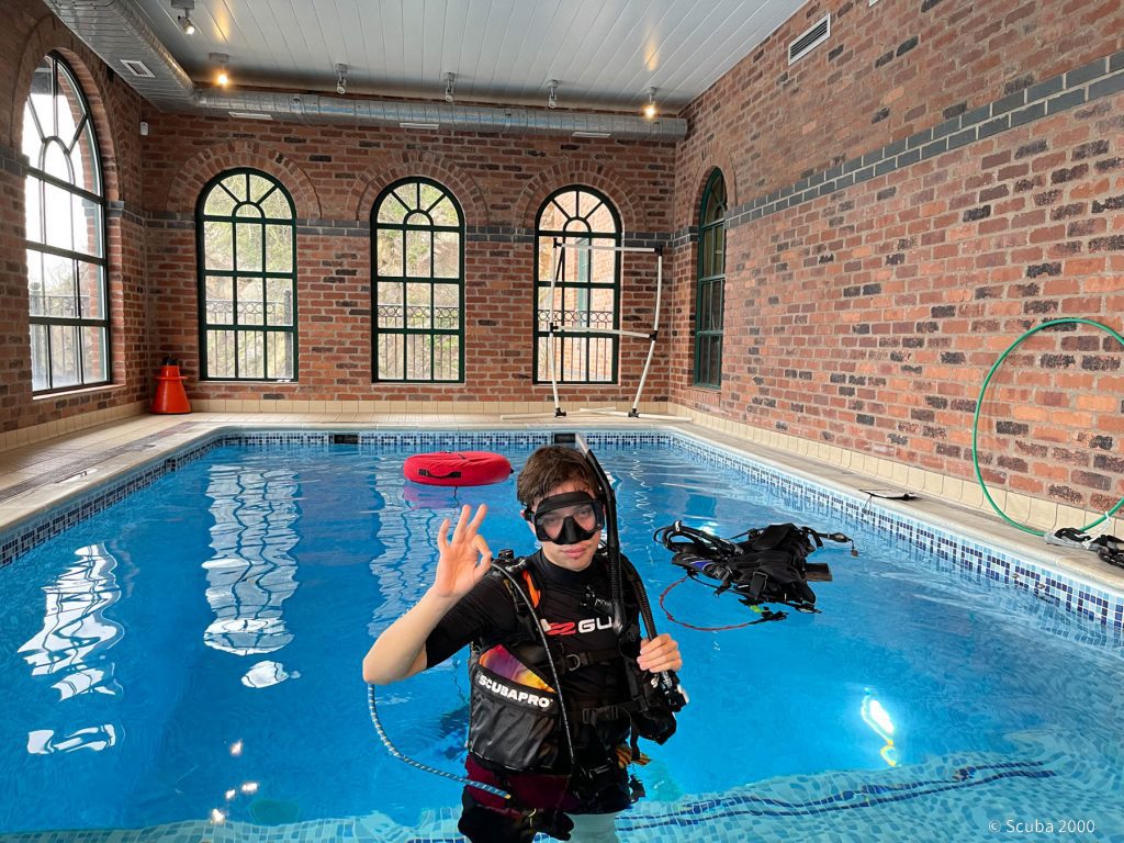 Try scuba diving for children and adults in Leicestershire & Cornwall, UK