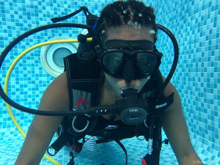 Try scuba diving for children and adults in Leicestershire & Cornwall, UK